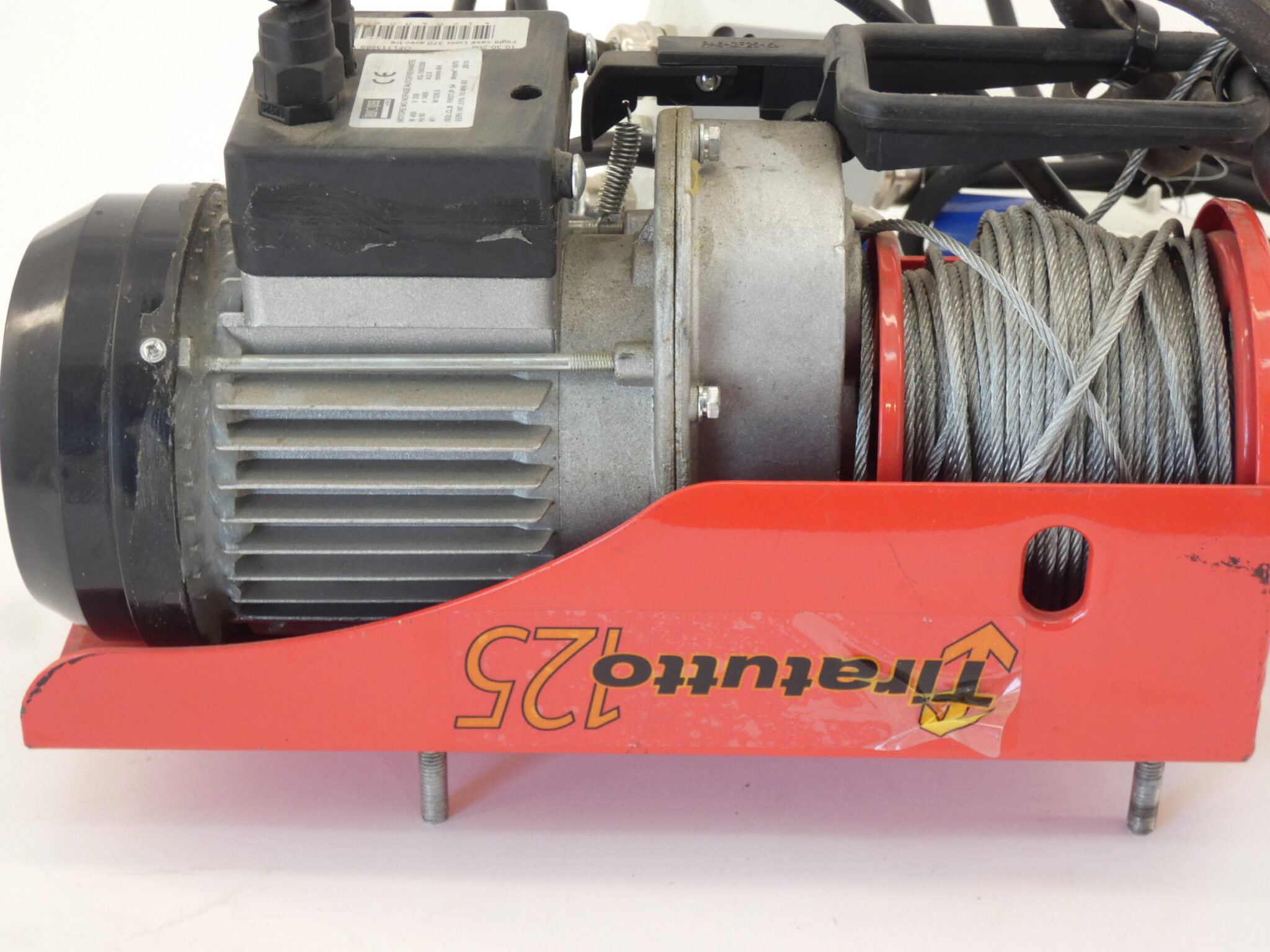 Tiratutto 125 Electric Hoist Winch, 230V, 50Hz, 450W – GPM Surplus