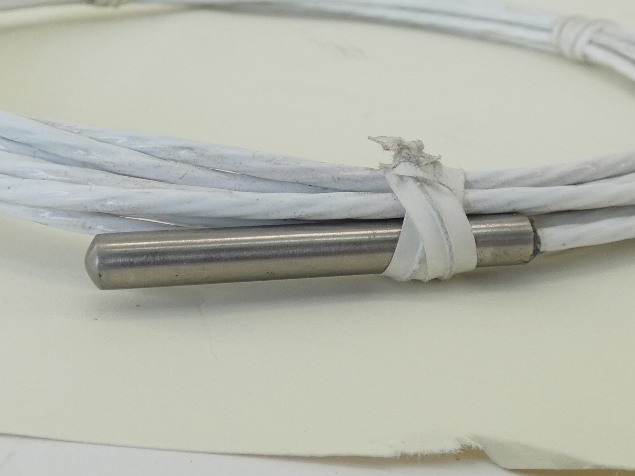 Wika Industrial RTD Sensor 250°C Celsius – GPM Surplus