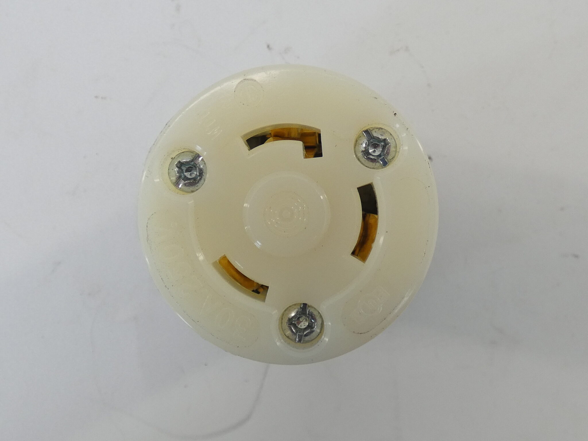 Hubbell HBL2623 Female Twist Lock Connector 30A 250V – GPM Surplus