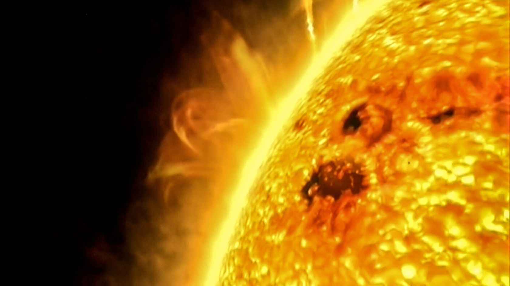 La NASA capturó en imágenes dos nuevas erupciones solares potentes